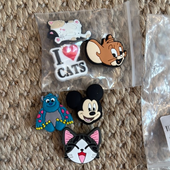 Jibbitz | Accessories | Six New Jibbitz Cartoon Character Shoe Charms ...